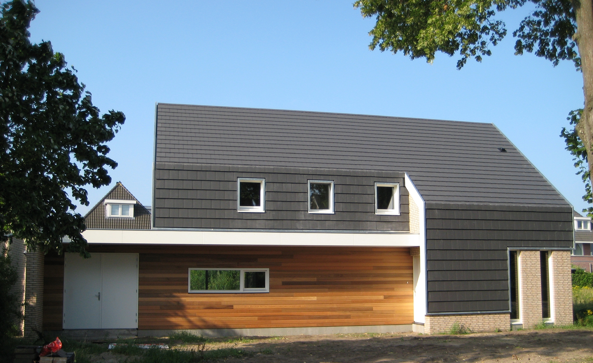 Vertical Tile Cladding